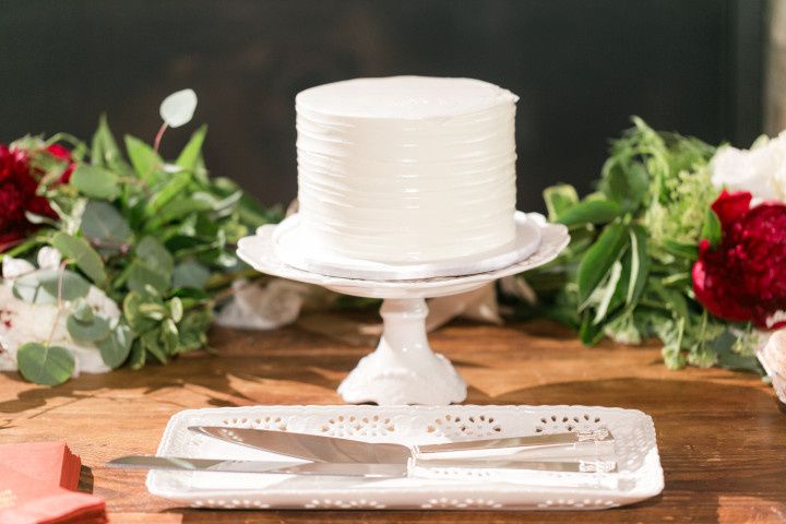 Wedding Cake Tastings: Everything You Need to Know