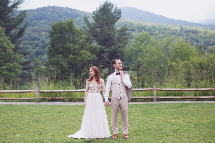 The 7 Biggest Bonding Moments You’ll Experience During Wedding Planning