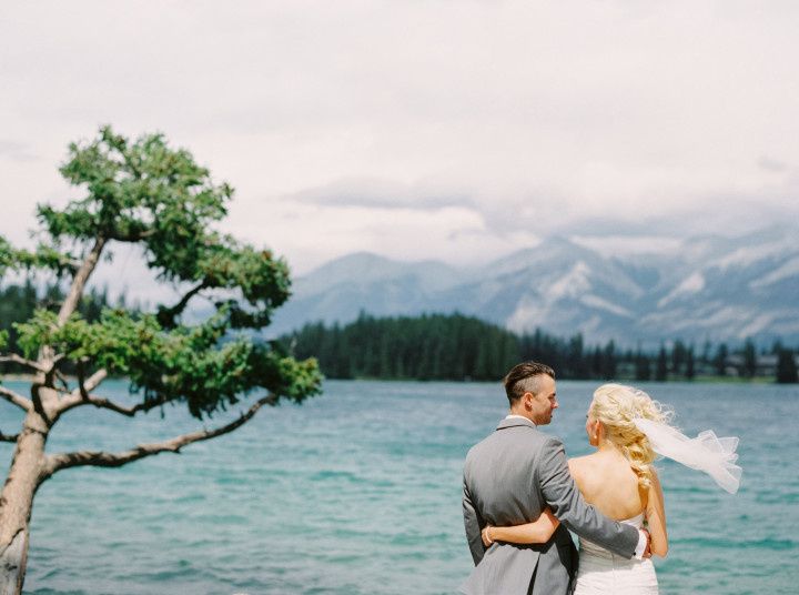 What Is a Destination Wedding?