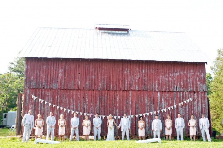 9 Rustic Barn Wedding Venues in Houston & Southeast Texas