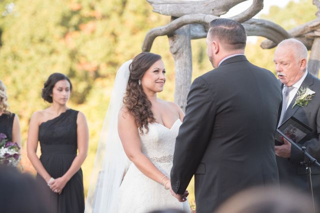 34 Wedding Recessional Songs to Conclude Your Ceremony