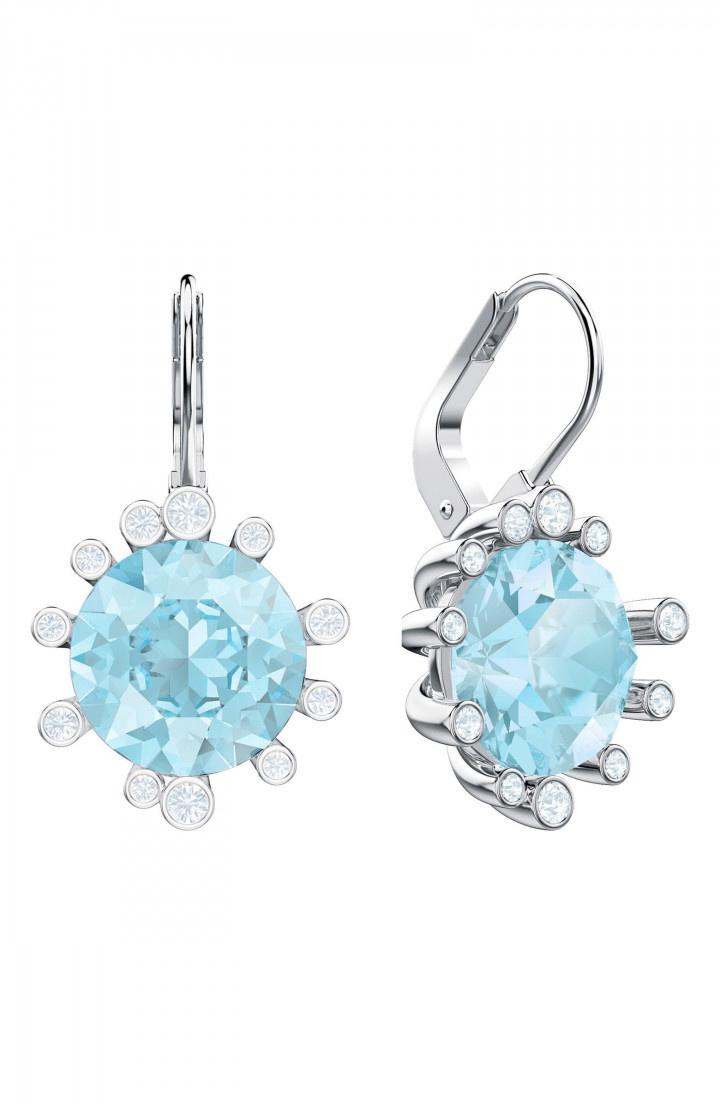 The 15 Best Blue Earrings For Your Wedding