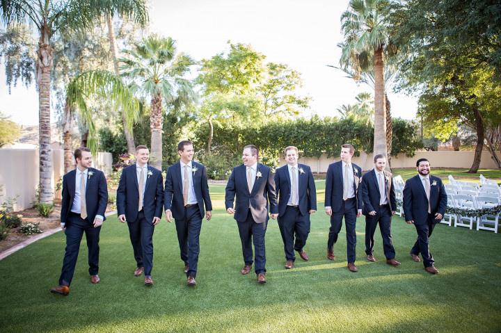 A Guide to Phoenix Weddings & Getting Married in Arizona
