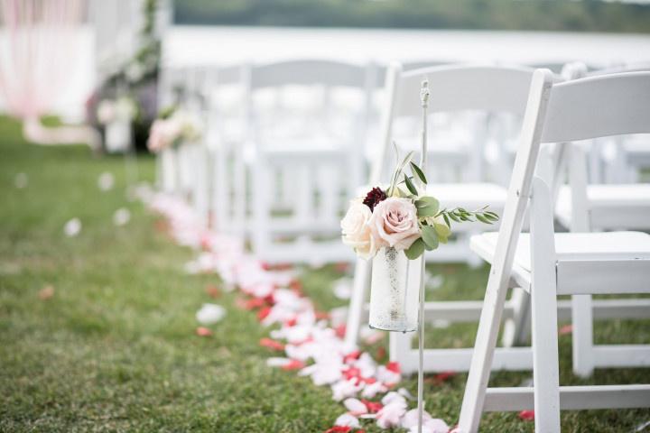 Everything You Need to Know About Wedding Ceremony Flowers