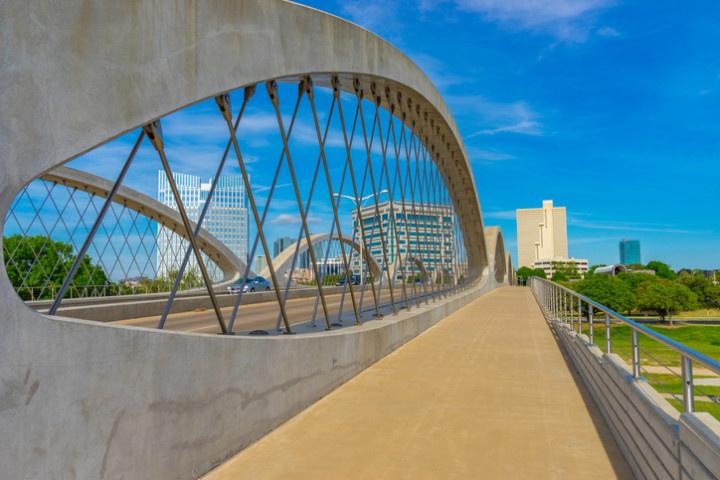The Best Places to Propose in Dallas & Fort Worth