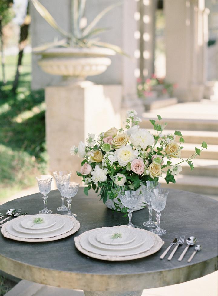 25 Castle Wedding Ideas so You Can Get Married Like a Princess