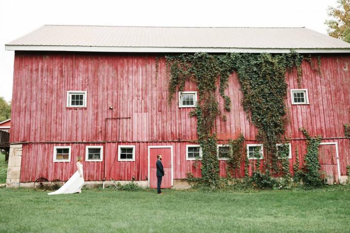 25 Red Wedding Theme Ideas to Steal for a Bold Color Palette
