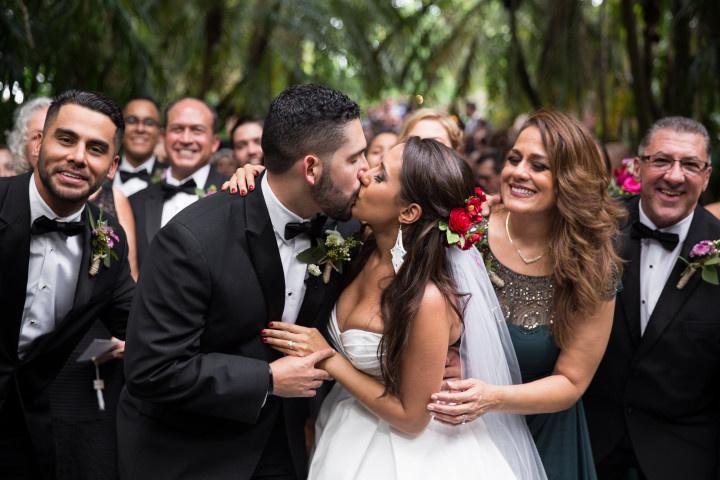 16 Ways Wedding Traditions & Planning Differ Around the World