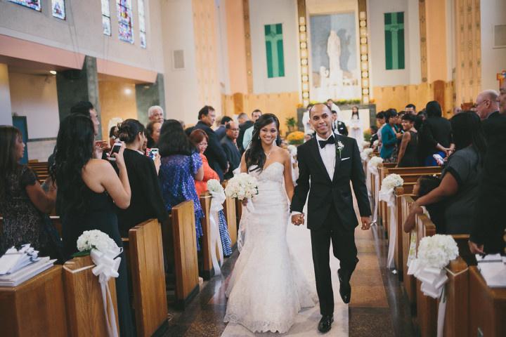 16 Ways Wedding Traditions & Planning Differ Around the World