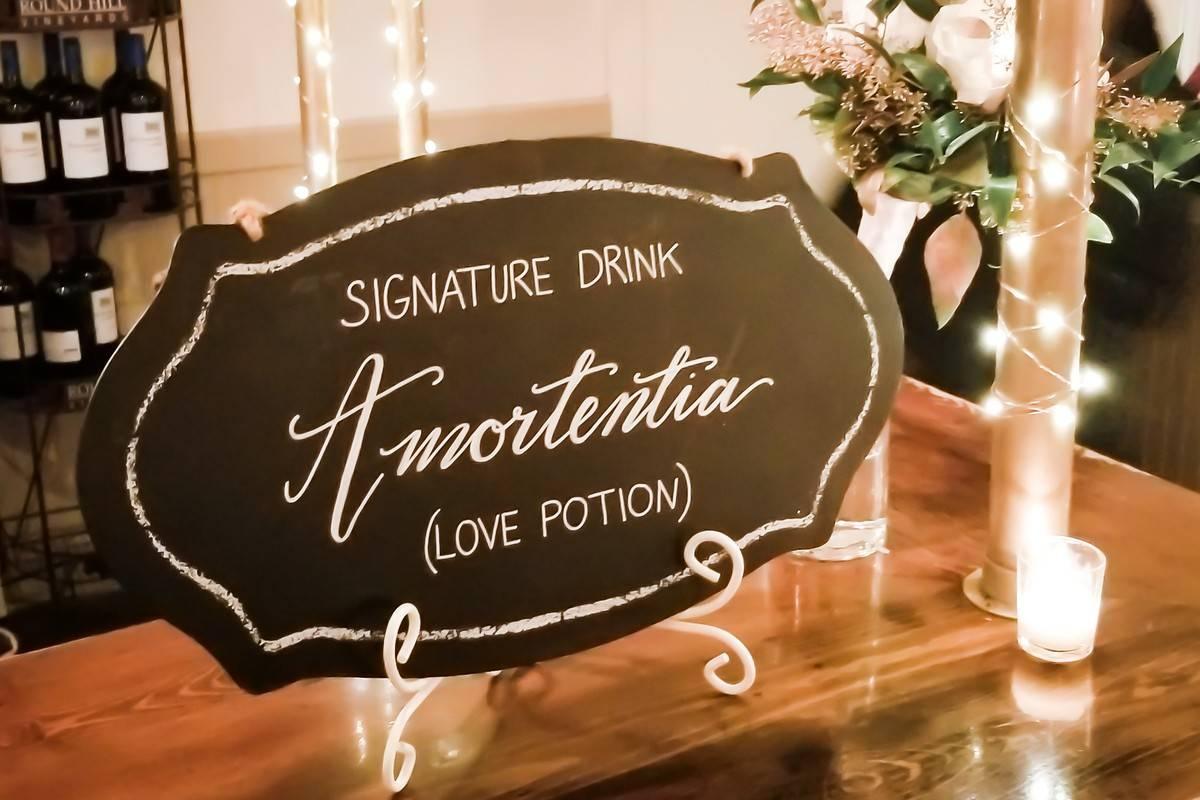 27 Clever Signature Wedding Drink Names