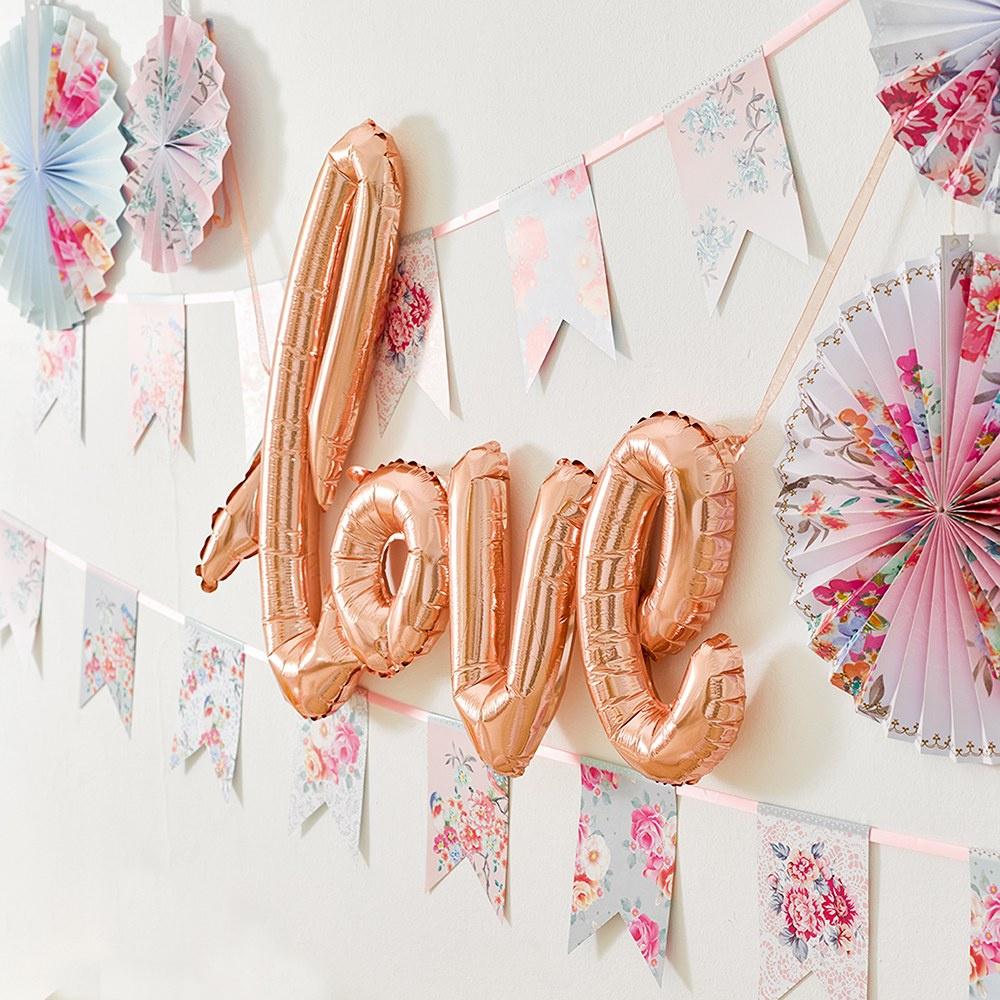 21 Romantic Proposal Decorations for Your Big Reveal