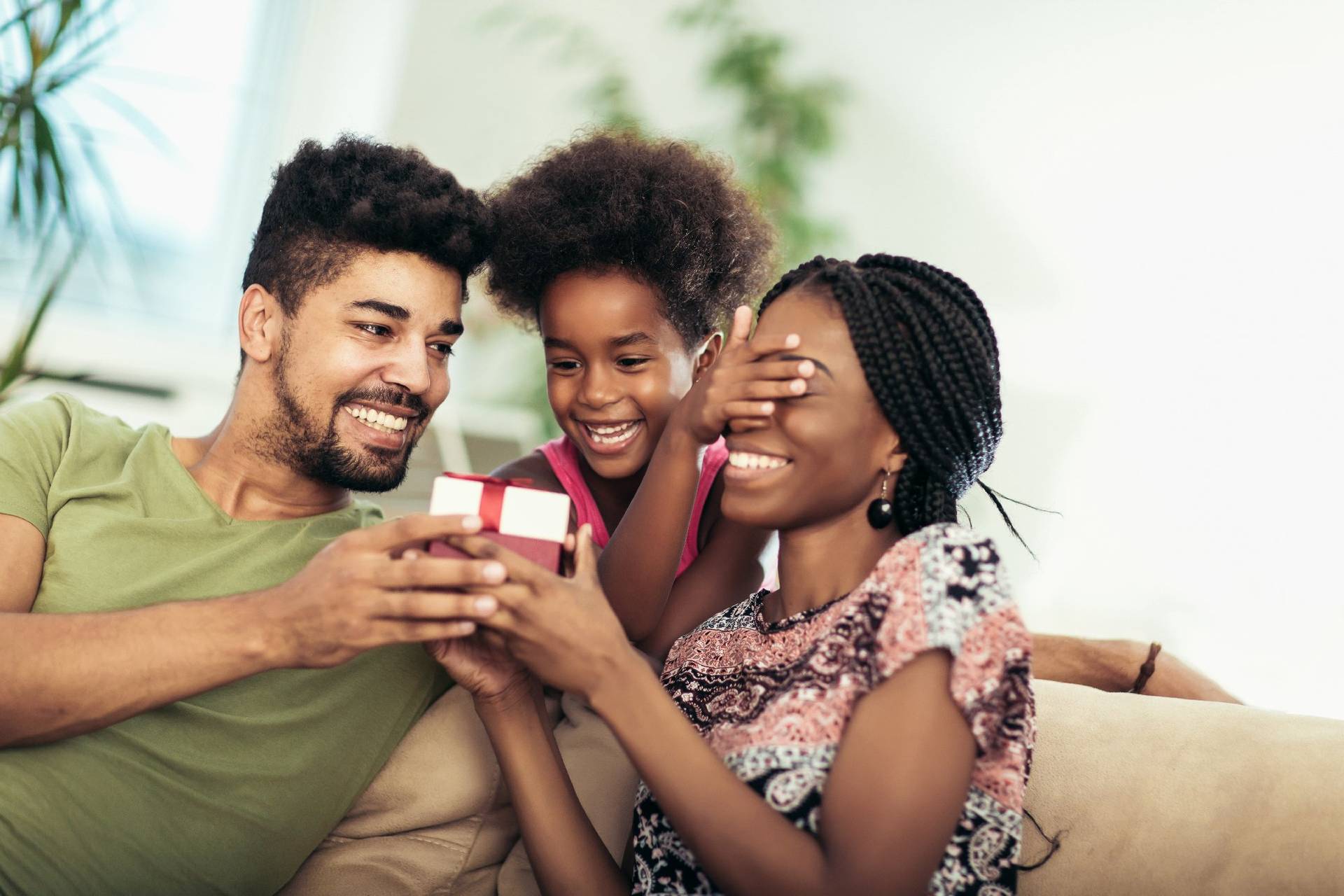 7 Ways to Handle a Messy Wife or Husband