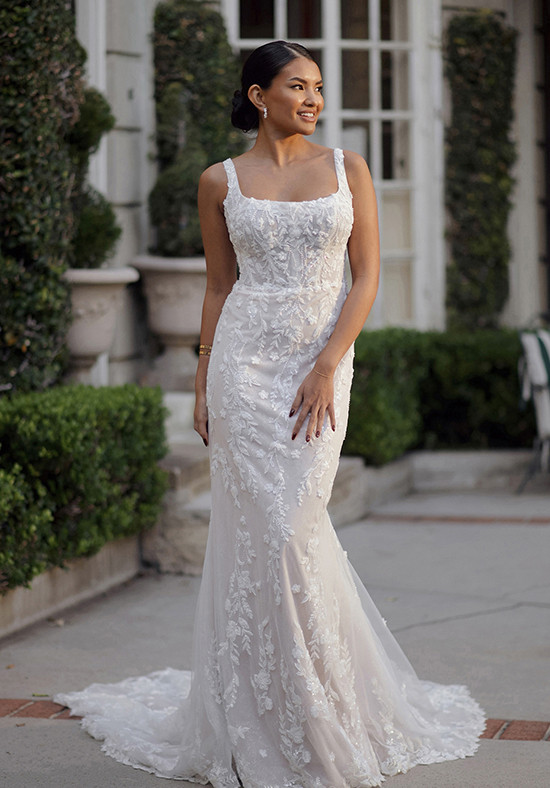 1821 Others Wedding Dress by Martina Liana - WeddingWire.com