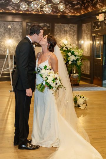 Metropolitan Ballroom & Clubroom - Venue - Minneapolis, MN - WeddingWire