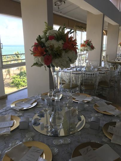Kute Gifts & Flowers - Flowers - San Juan, PR - WeddingWire