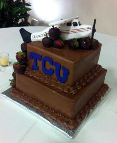Creative Cakes by Monica - Wedding Cake - Springtown, TX - WeddingWire