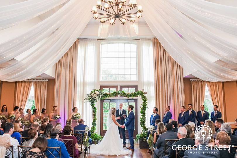 Arrowhead Golf Club - Venue - Wheaton, IL - WeddingWire