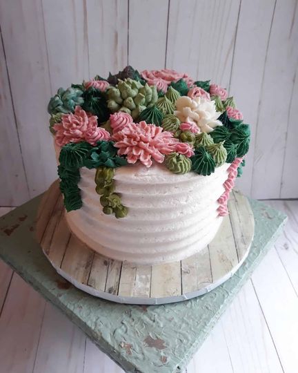 Chubby Cakes and Bakes Bakery - Wedding Cake - Dallas, GA - WeddingWire