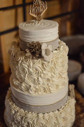 Chubby Cakes and Bakes Bakery - Wedding Cake - Dallas, GA - WeddingWire