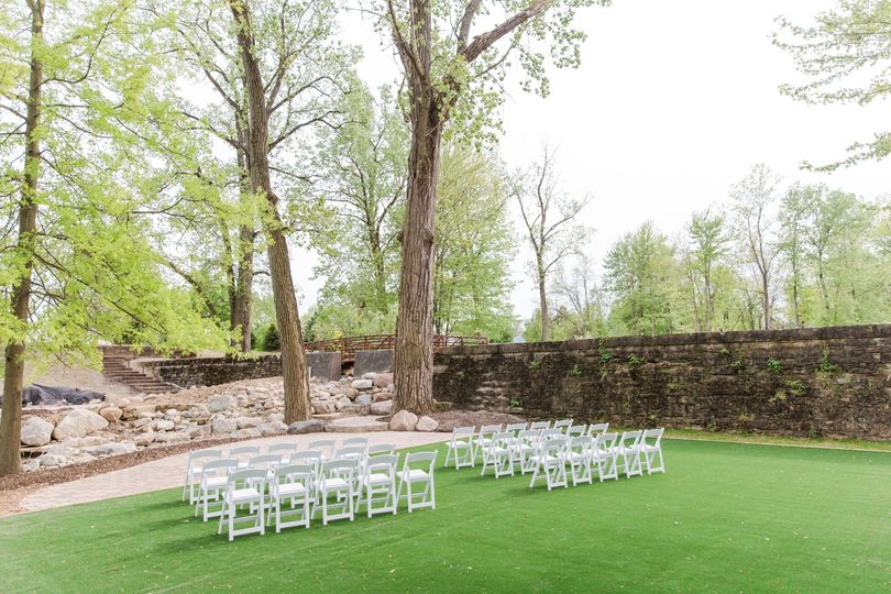 Swan Lake Event Center - Venue - Powell, OH - WeddingWire