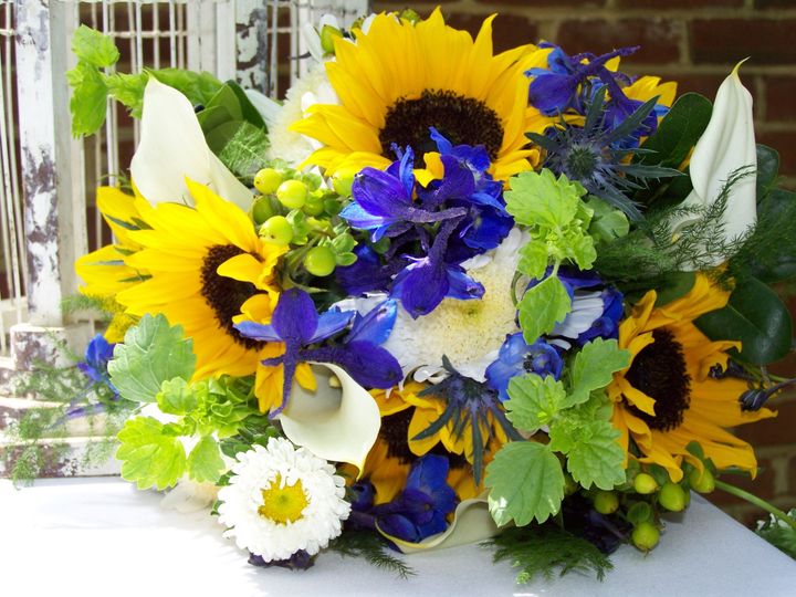 Colonial Florist - Flowers - Gordonsville, VA - WeddingWire
