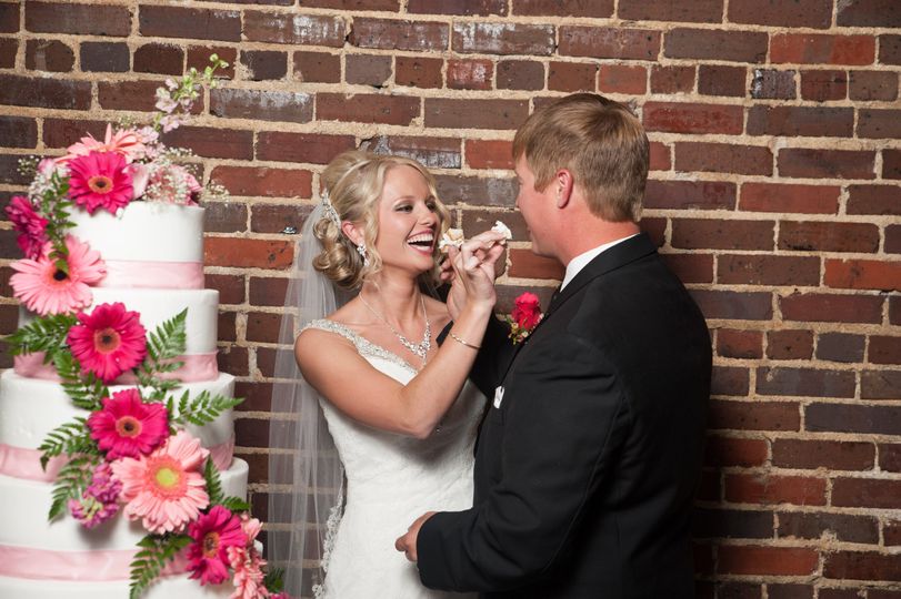 Huffoto - Photography - Selmer, TN - WeddingWire