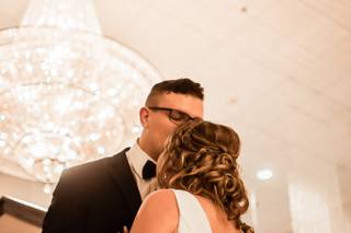 Duneland Falls Banquet Center - Venue - Chesterton, IN - WeddingWire