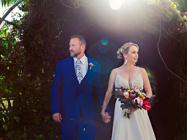 Dana Hendrix & Eric Tweed Classic Spring Wedding in Eastern Mexico, MX