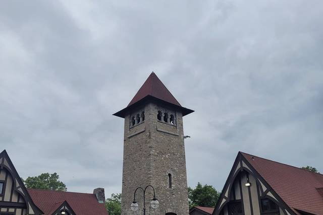 Saint Clements Castle & Marina Reviews - Portland, CT - 197 Reviews