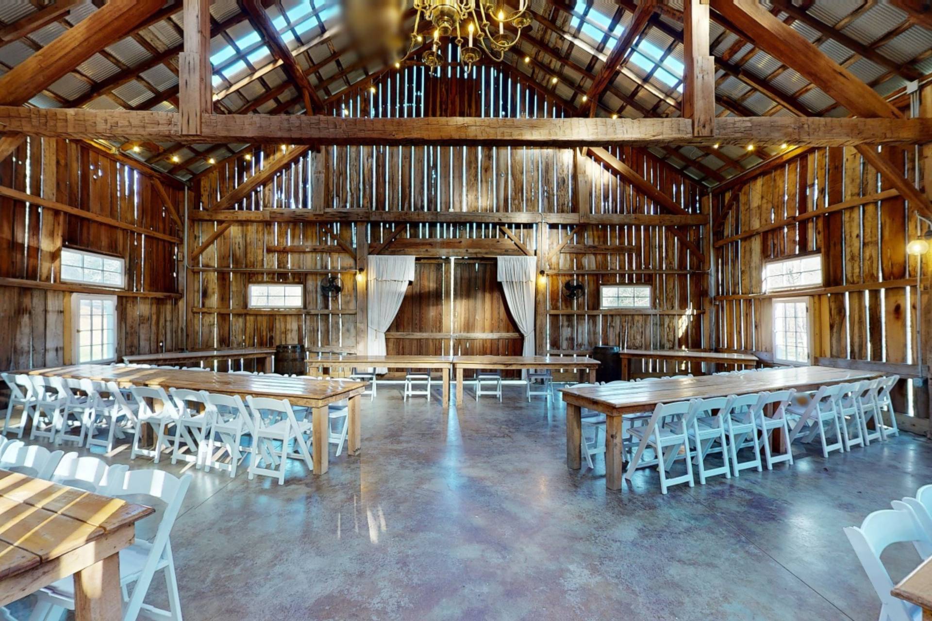 The Old Barn at Brown County - Reviews, Photos & Deals 2026 - Nashville ...