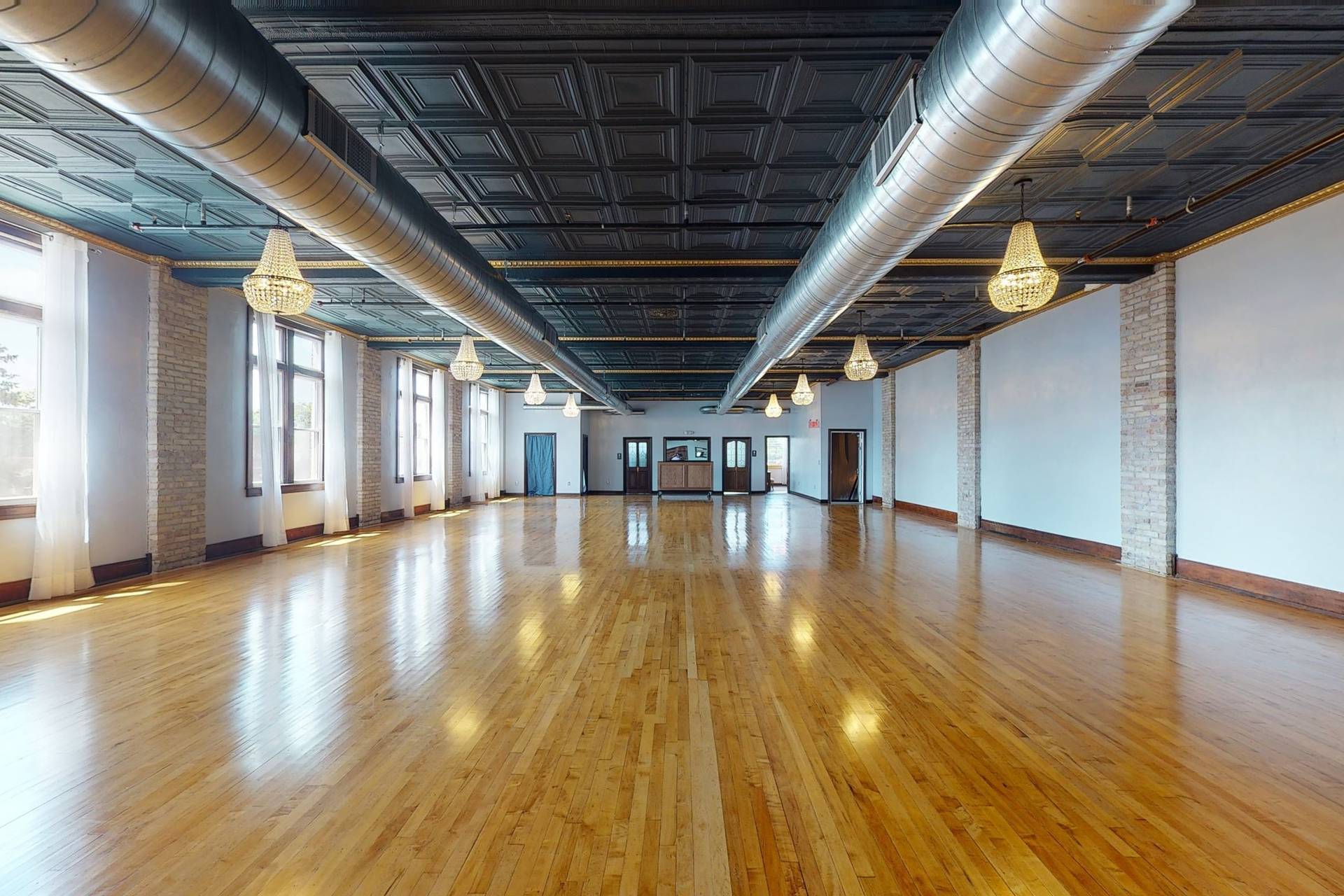 Crescent Ballroom at Stubborn Brothers Brewery - Winery Weddings ...