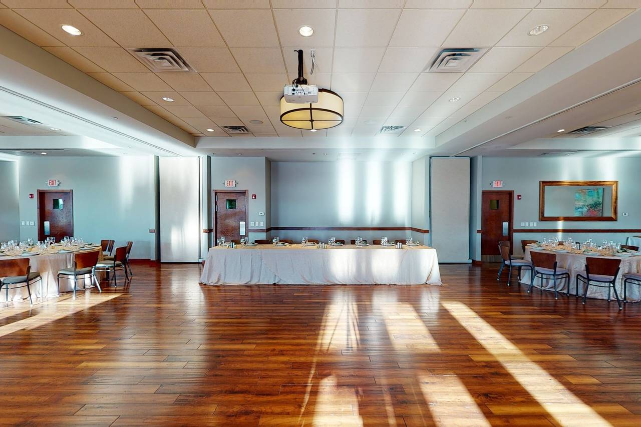 Pinstripes Weddings Oak Brook - Reviews, Photos & Deals 2026 - Oak ...