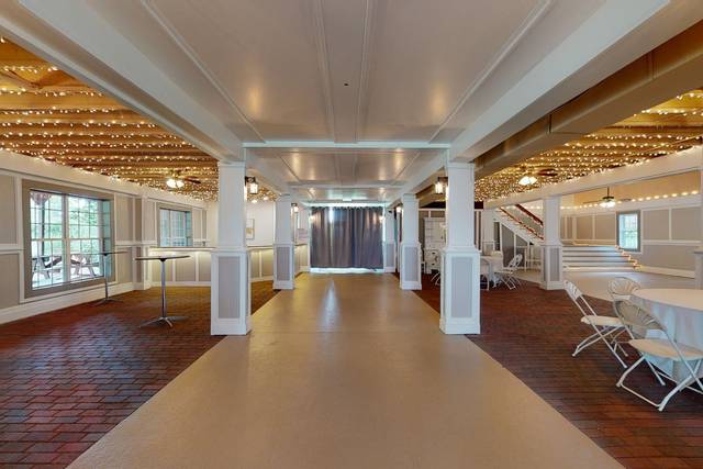 Veranda Venue - Venue - Lawrence, KS - WeddingWire