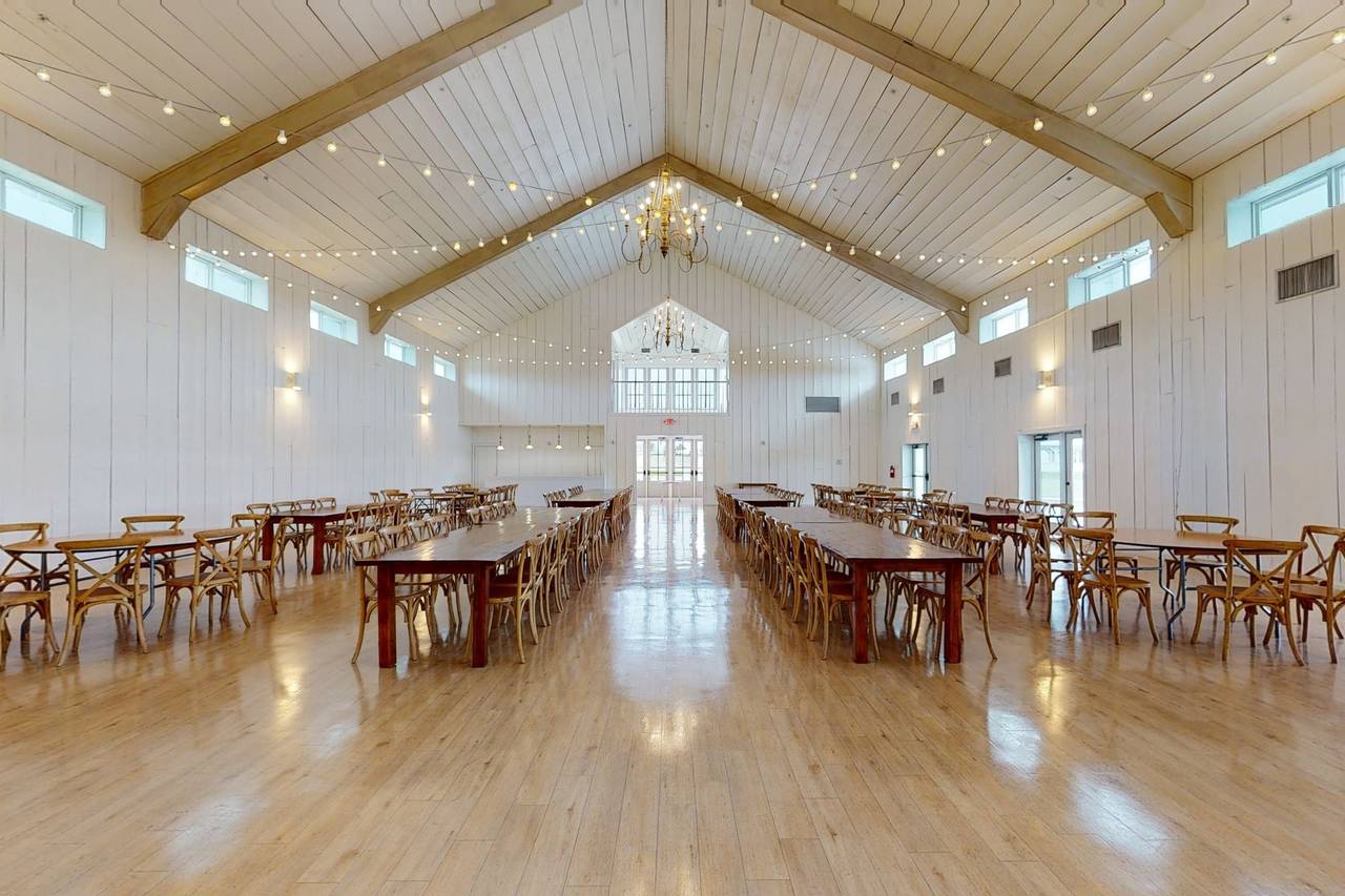 The Grand Ivory - Reviews, Photos & Deals 2026 - Leonard, TX - WeddingWire