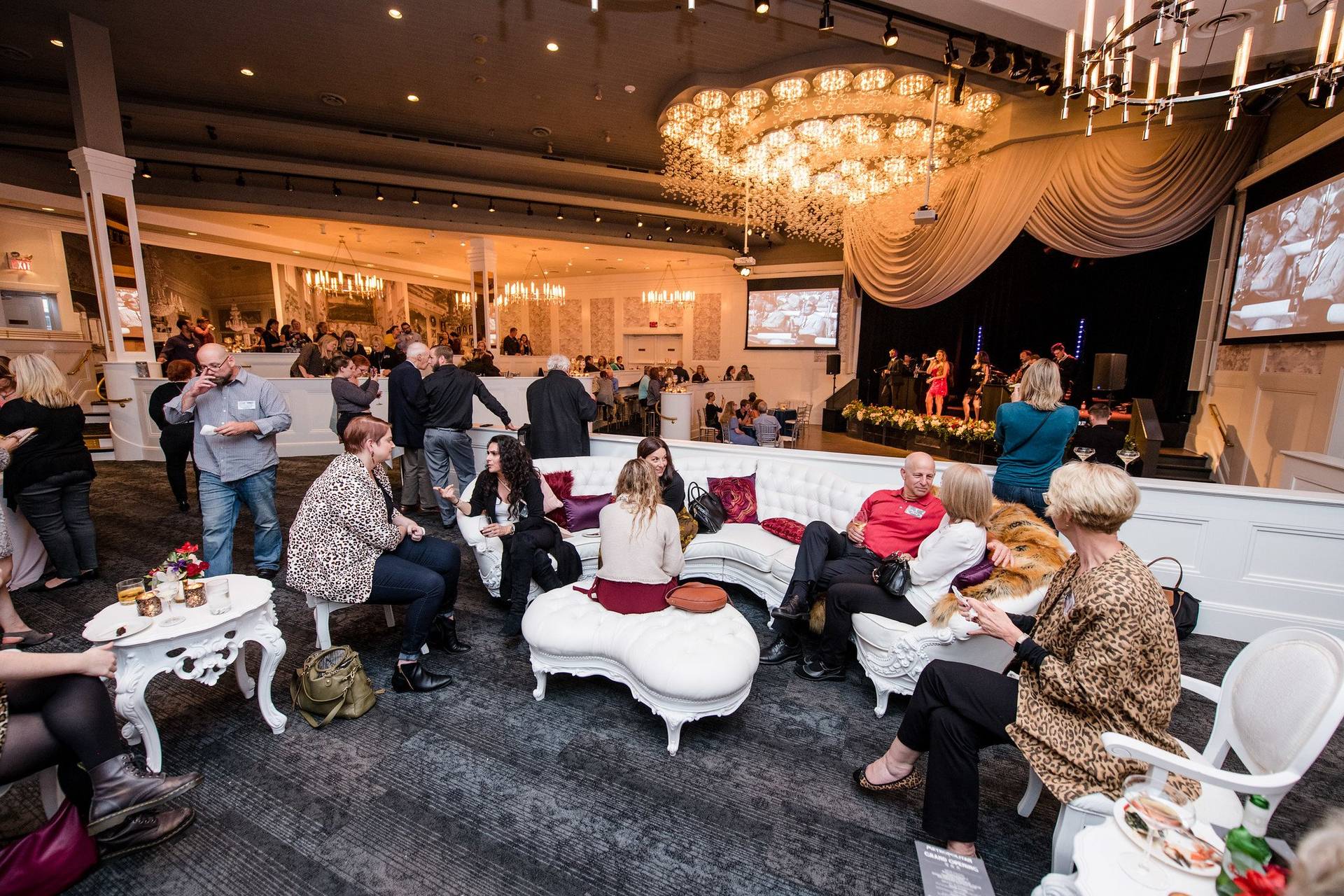 Metropolitan Ballroom & Clubroom - Venue - Minneapolis, MN - WeddingWire