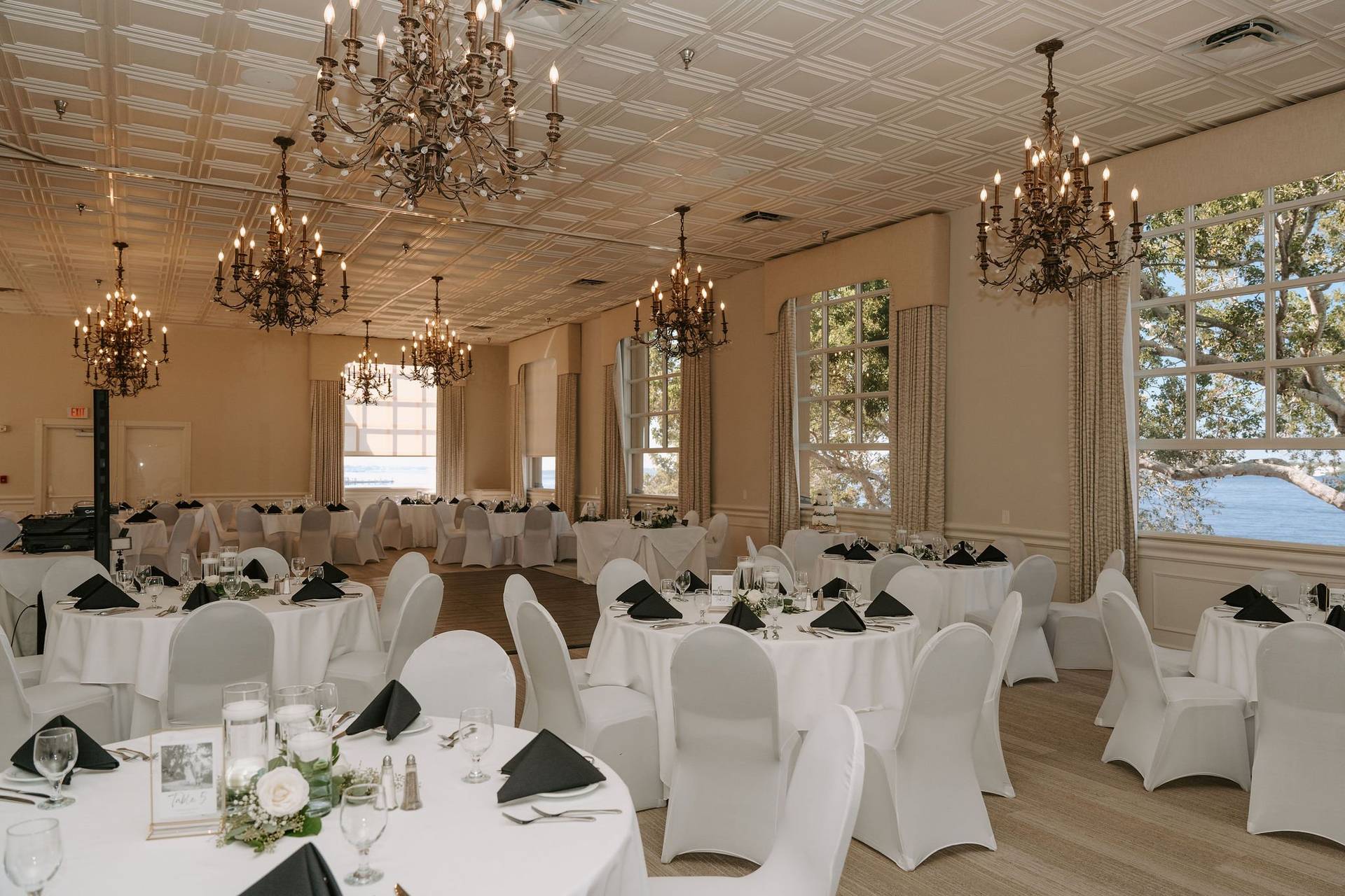 PIER 22 Dining and Catering - Reviews, Photos & Deals 2026 - Bradenton ...
