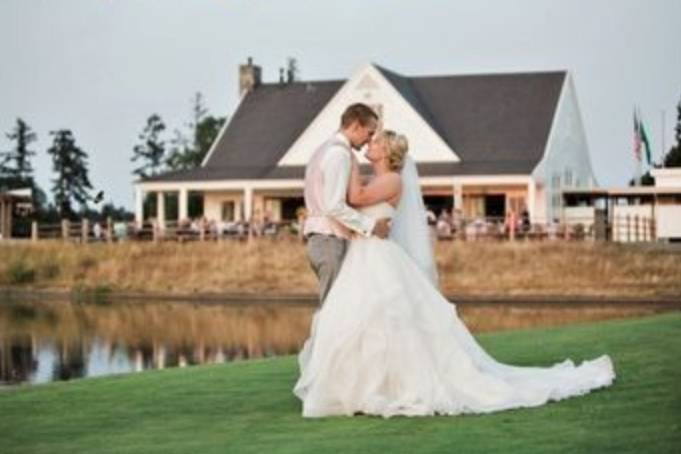 The Home Course - Country Club Weddings - Dupont, WA - WeddingWire