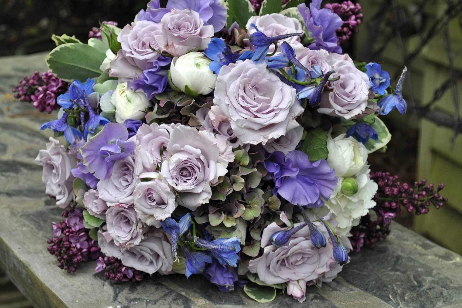 Calluna Fine Flowers and Gifts - Flowers - Ogunquit, ME - WeddingWire