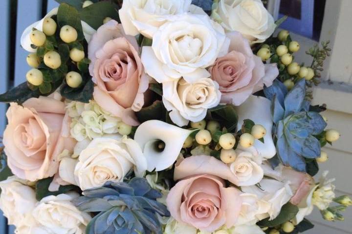Calluna Fine Flowers and Gifts - Reviews, Photos & Deals 2026 ...