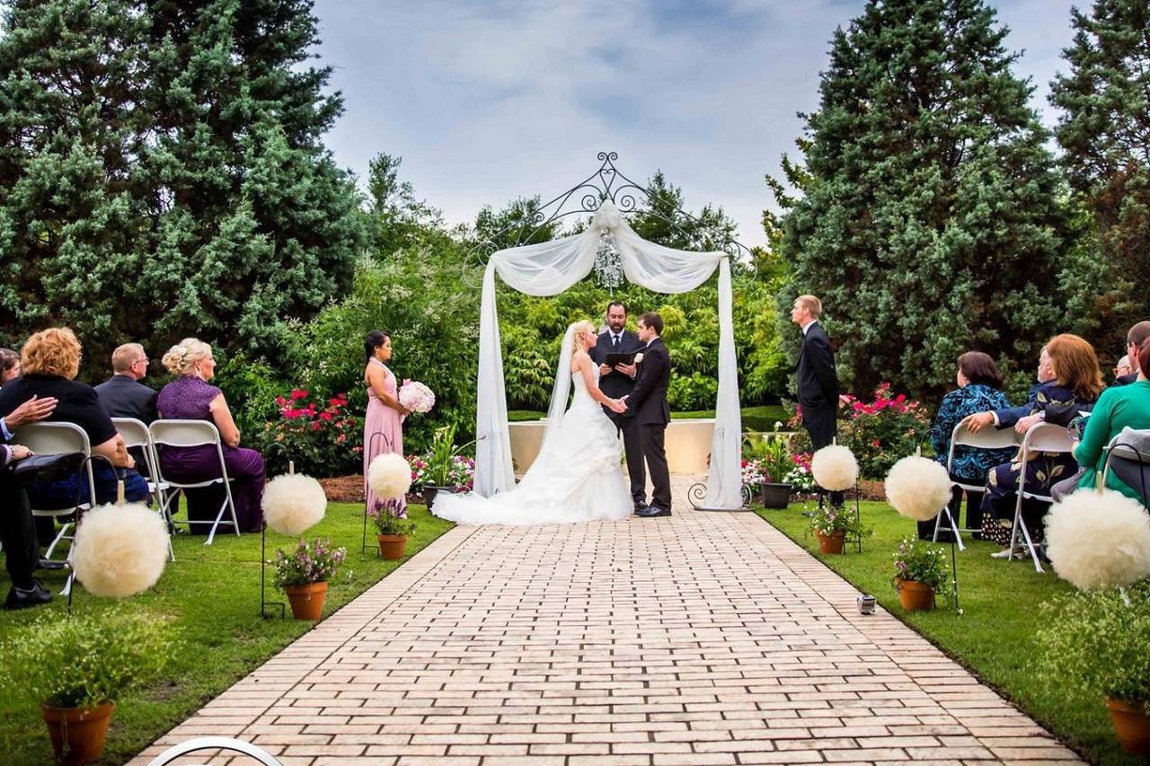 Vines Mansion & Gardens - Mansion Weddings - Loganville, GA - WeddingWire
