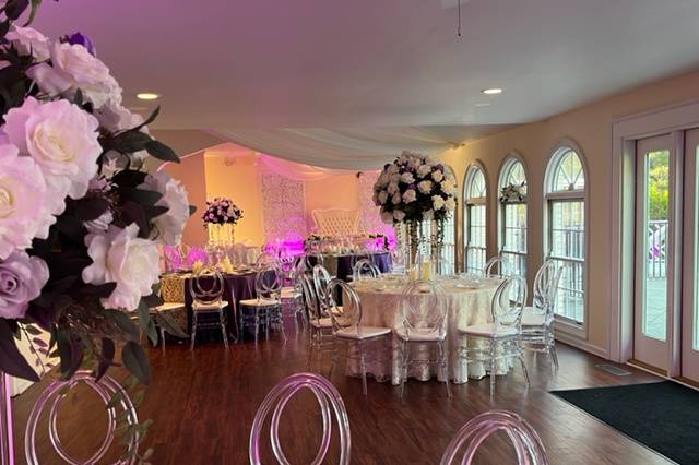 Vines Mansion & Gardens - Reviews, Photos & Deals 2026 - Loganville, GA ...