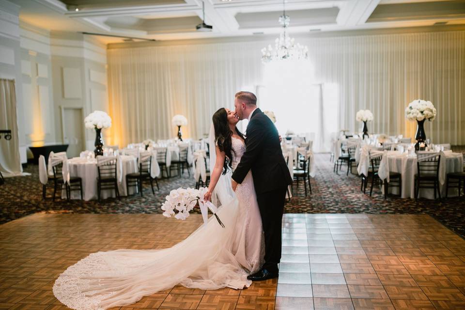 Ruthe Jackson Center - Venue - Grand Prairie, TX - WeddingWire
