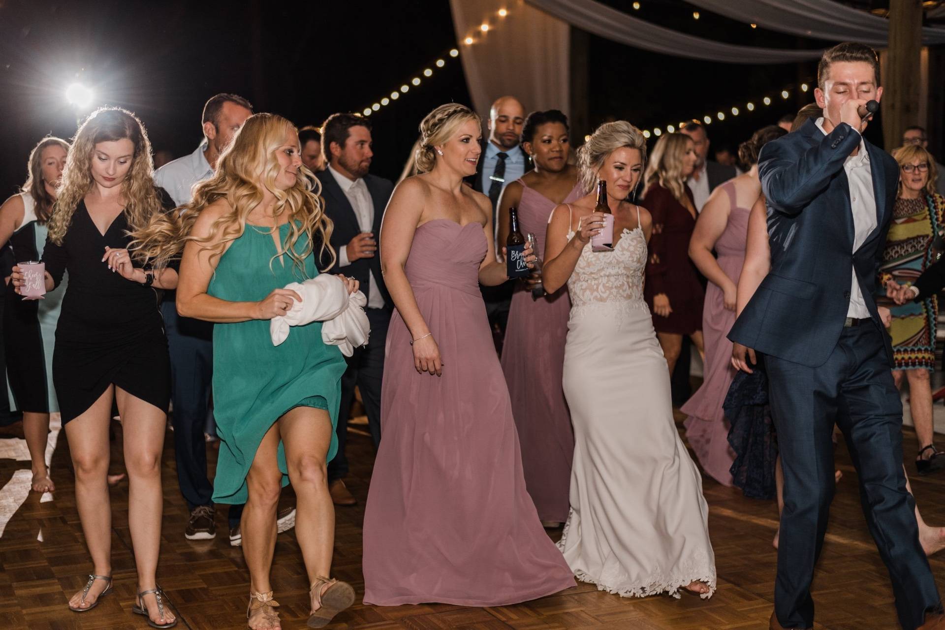 Black Tie Entertainment | Wedding DJ - View 382 Reviews and 30 Pictures