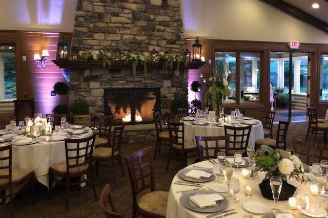 Gordon Lodge - Reviews, Photos & Deals 2026 - Baileys Harbor, WI ...