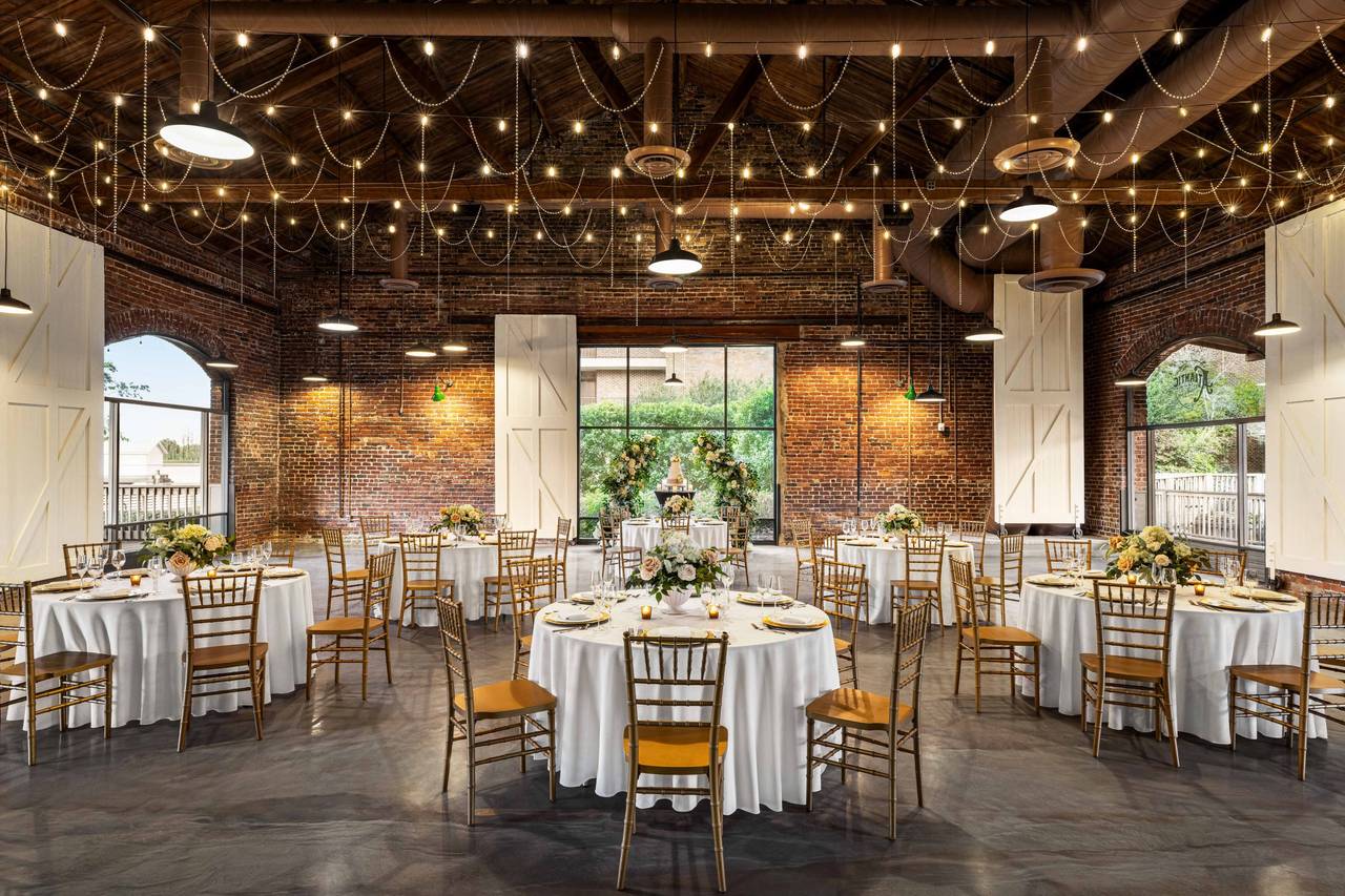 Aloft Wilmington at Coastline Center Reviews - Wilmington, NC - 11 Reviews