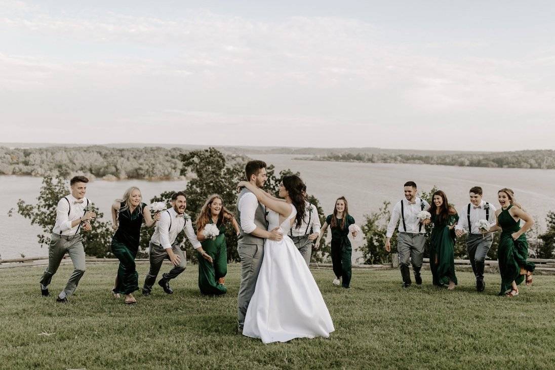 Waterfront Wedding Venues - WeddingWire
