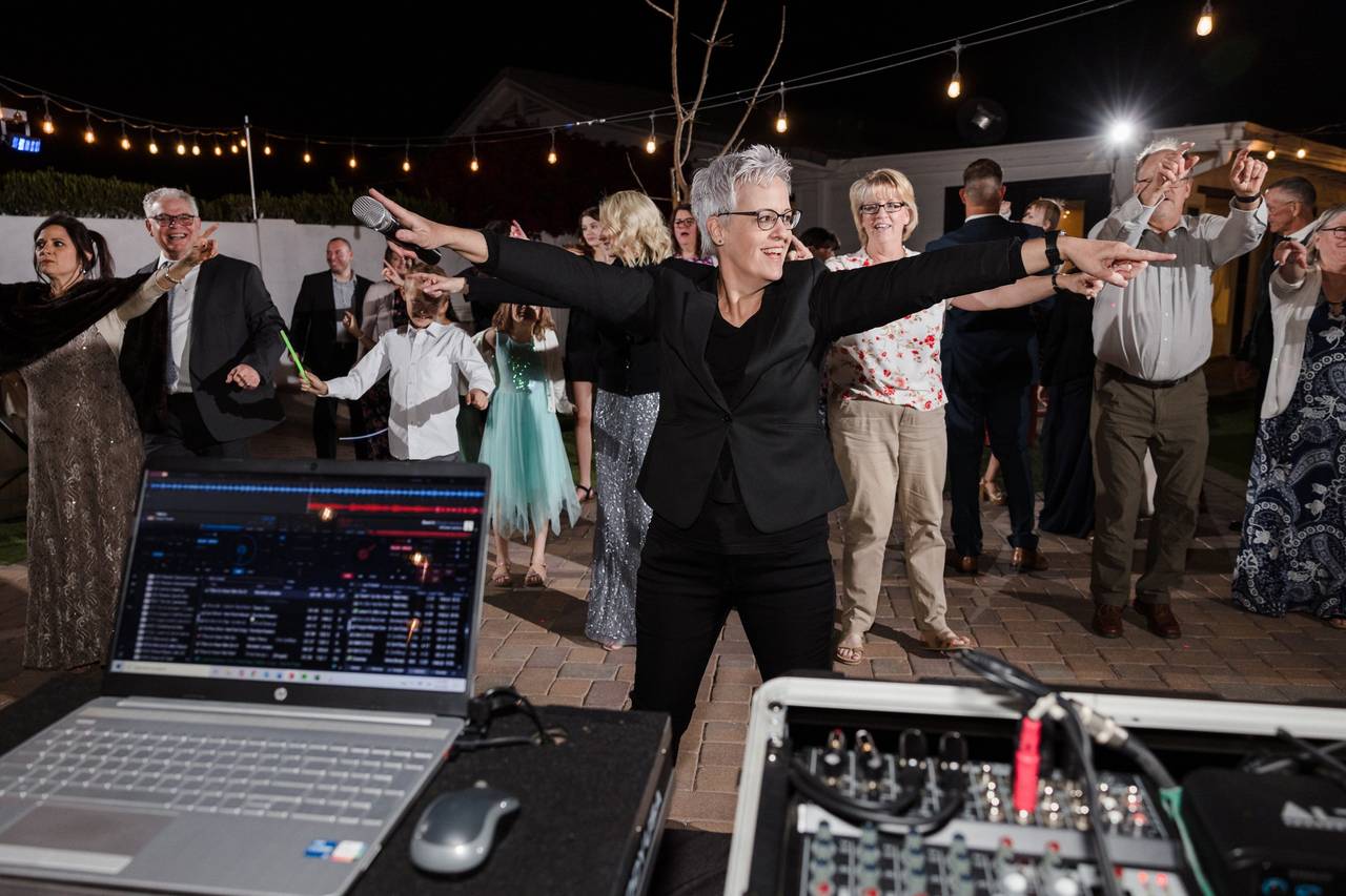 DJ Rachel Z Willes Reviews - Gilbert, AZ - 96 Reviews