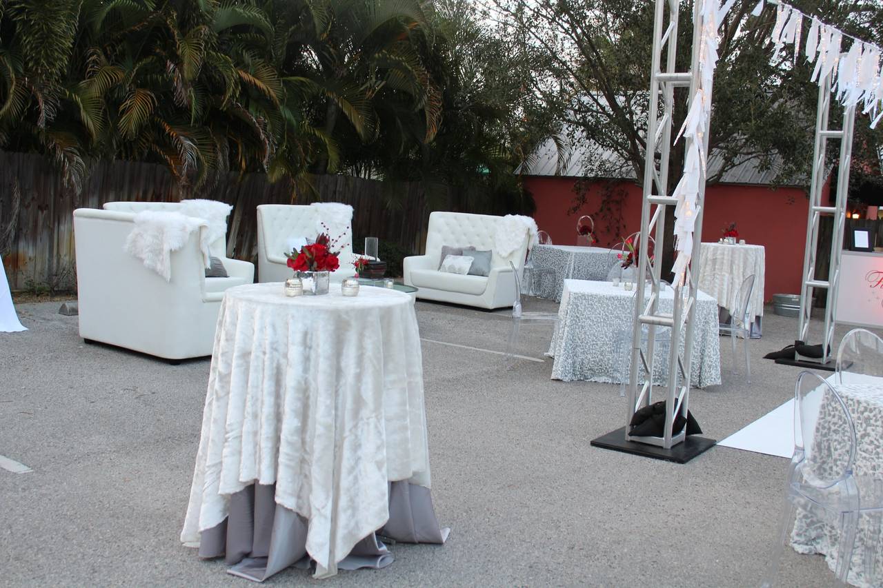 Elite Events Catering, Inc. - Wedding Caterers - Tampa, FL - WeddingWire