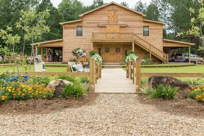 Brookside Barn - Reviews, Photos & Deals 2026 - Ellisville, MS ...