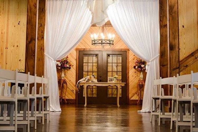 Brookside Barn - Reviews, Photos & Deals 2026 - Ellisville, MS ...